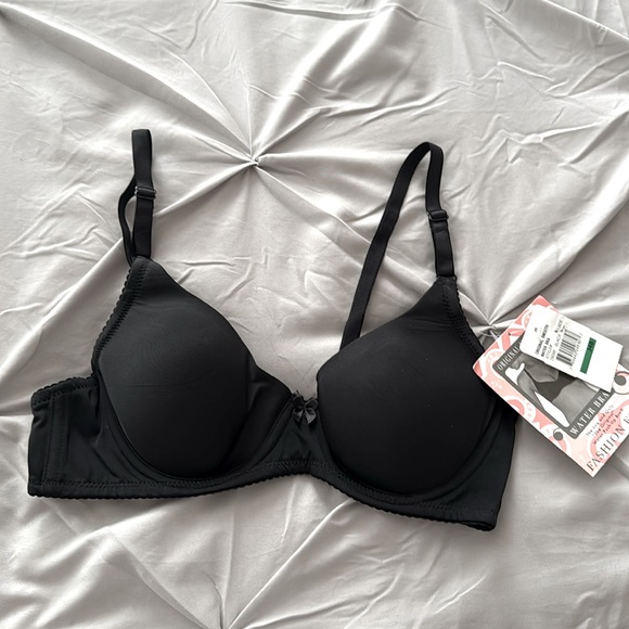 Fashion Forms | Intimates & Sleepwear | Fashion Forms Womens Original ...